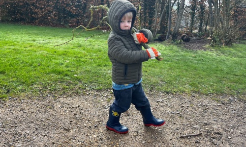 Easton Royal Academy - Home