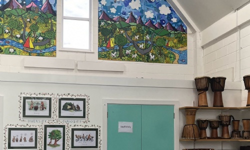 Easton Royal Academy - Home