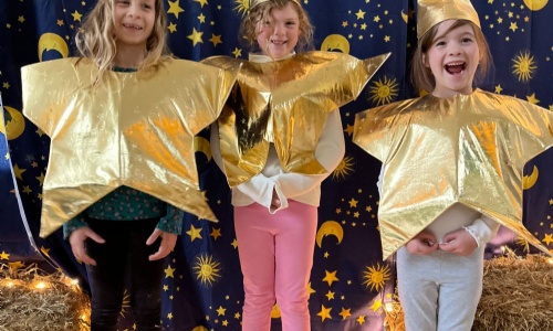 Easton Royal Academy - Home